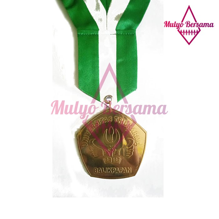 Jual Medali Kelulusan Universitas Tridharma Medali Wisuda Universitas - Mulyo Bersama | Shopee ...
