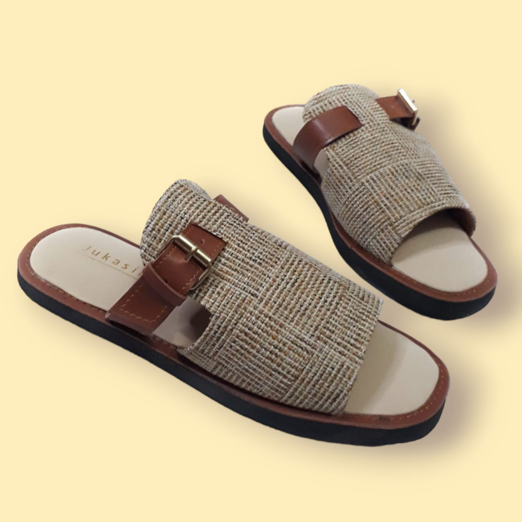 Jual sandal gesper premium empuk GRATIS ONGKIR MINIMAL BELANJA 30 RB ...