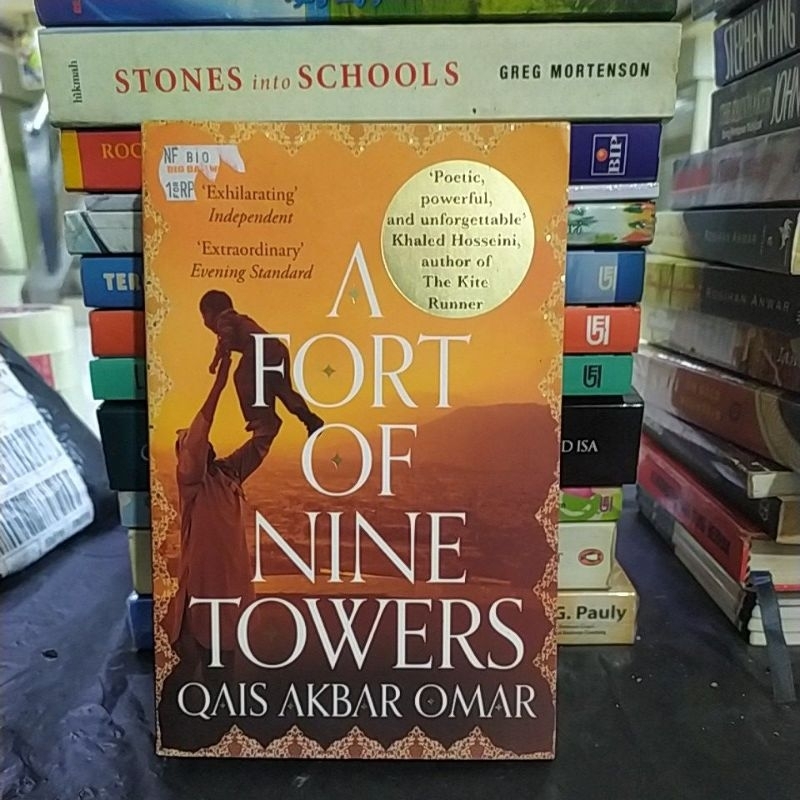 Jual a fort of nine towers by Qais Akbar omar | Shopee Indonesia