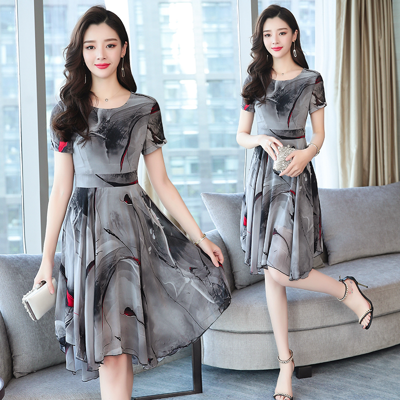 Jual Gaun Sifon Motif Korea Baru 2023/Gaun Ramping Tidak Beraturan ...