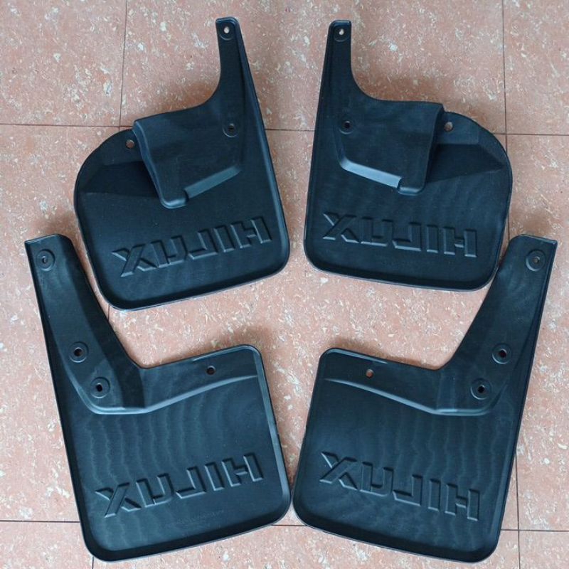 Jual karpet roda penahan lumpur mudguard mobil Toyota Hilux revo 2016 ...