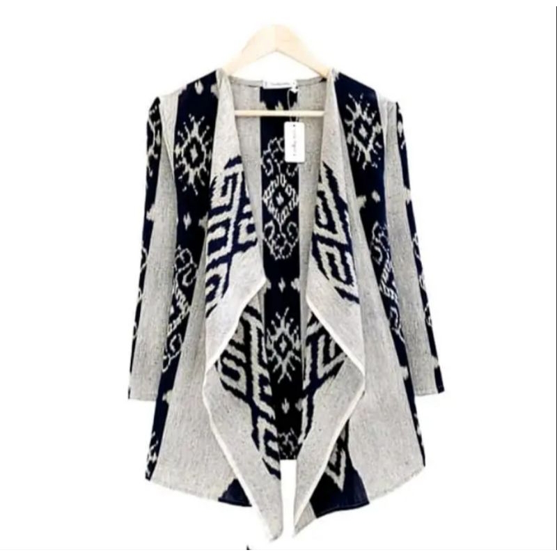 Jual Blazer Tenun Ikat, Blazer Formal Wanita, outfit kantor, Outfit ...