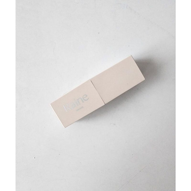 Jual Raine Lip Velvet Hydrating Balm - Comong Home (Preloved) | Shopee Indonesia