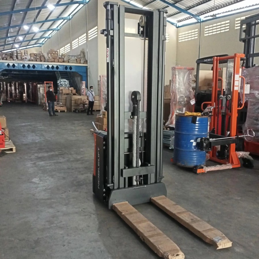 Jual Hand Stacker Elektrik 2 Ton 4,6 Meter / Hand Lift Elektrik ...