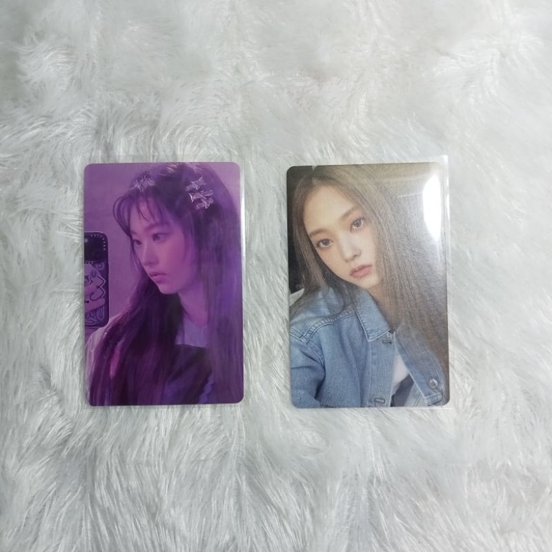 Jual PC PHOTOCARD BLUEBOOK HAERIN GET UP WEVERSE HAERIN NEWJEANS OFFICIAL | Shopee Indonesia