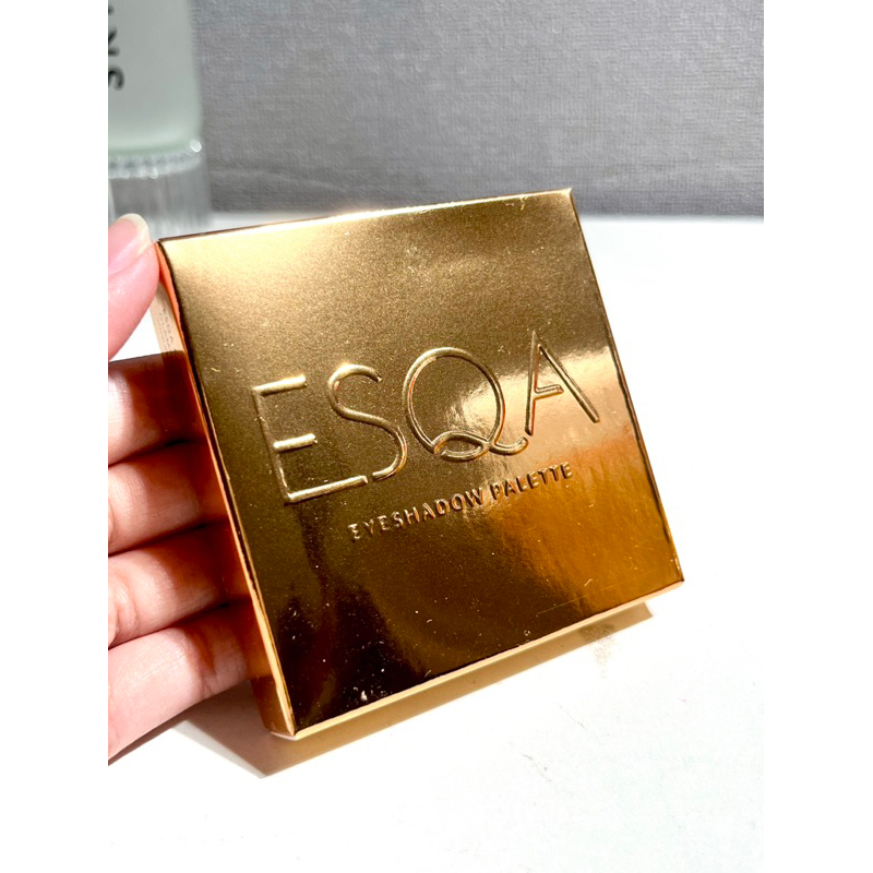 Jual ESQA Goddess Eyeshadow Palette - Bronze | Shopee Indonesia