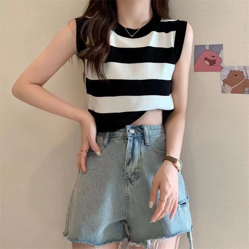 Jual Tank Top Wanita Stripe / Casual Top / Tank Top Korea | Shopee ...