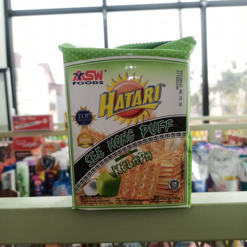 Jual Hatari See Hong Puff Malkist Kelapa 245 Gr | Shopee Indonesia
