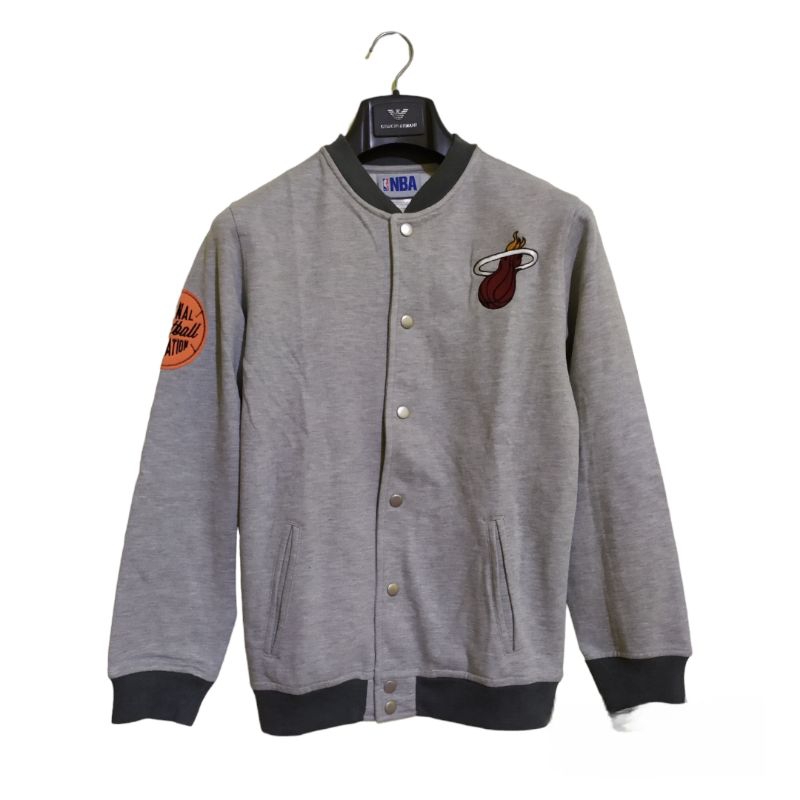 Jual Jaket basket varsity NBA original | Shopee Indonesia