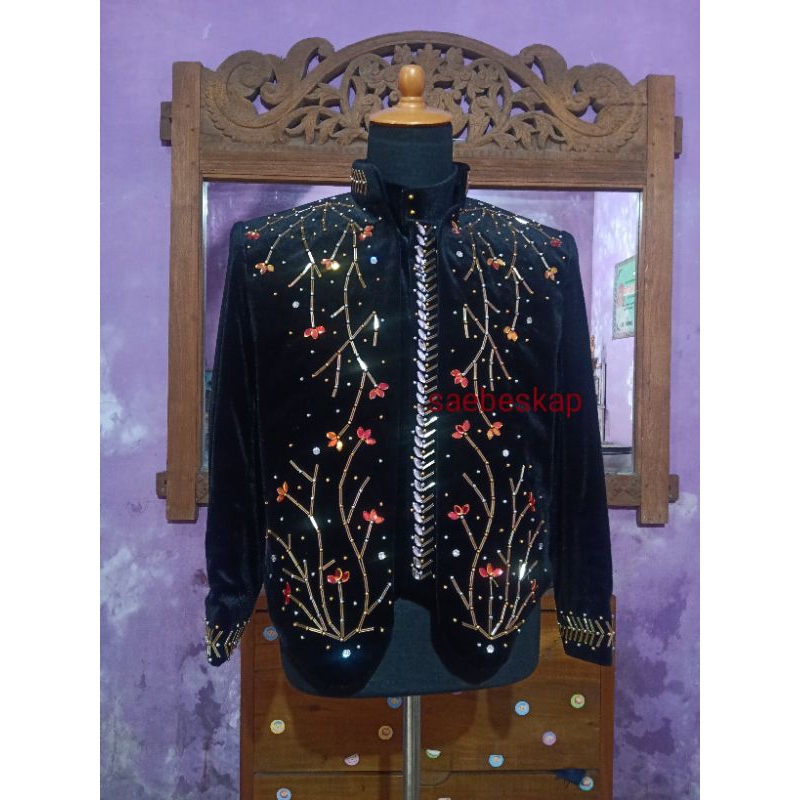 Jual beskap pengantin jawa/beskap bludru | Shopee Indonesia