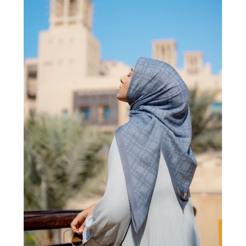 Jual Heaven Lights Scraf / HL Scraf / Kerudung Heaven Lights | Shopee ...