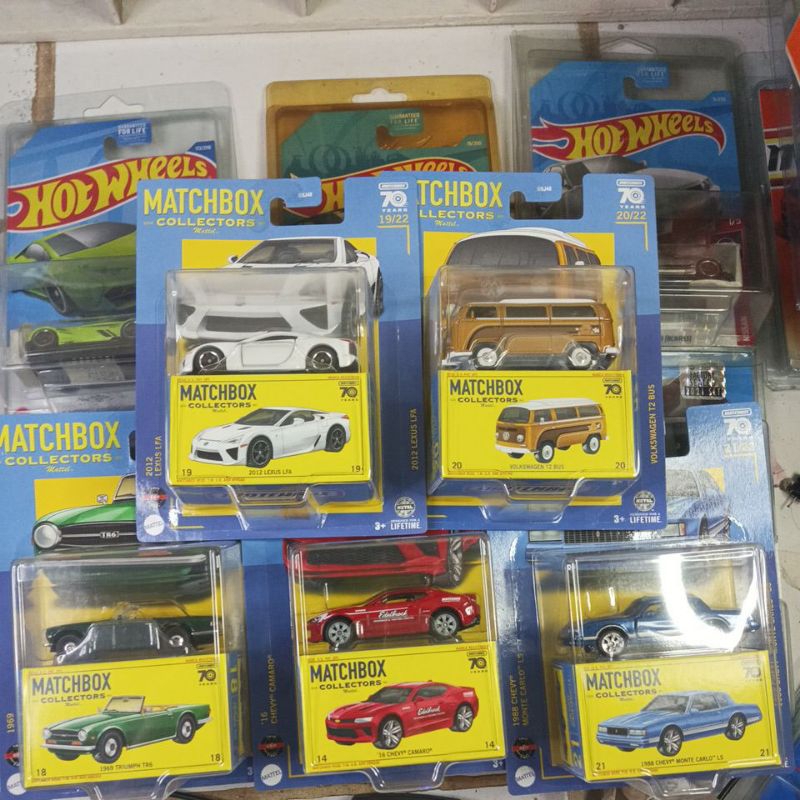 Jual matchbox collectors 2021 70 years series, lexus lfa, vw t2 bus ...