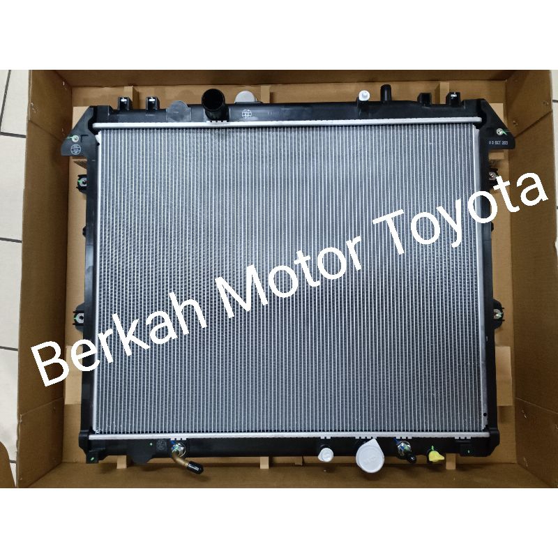 Jual Radiator Kijang Innova Diesel Matic 2012 2013 2014 2015 Original ...