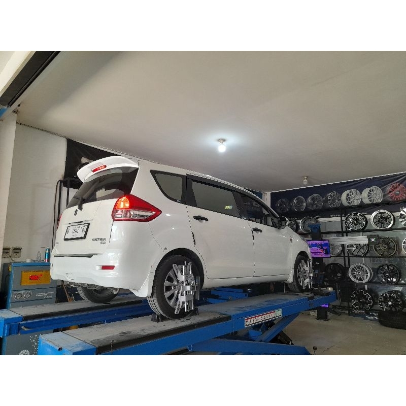 Jual paket spooring balancing 3d hsr wheel sidoarjo untuk semua jenis ...
