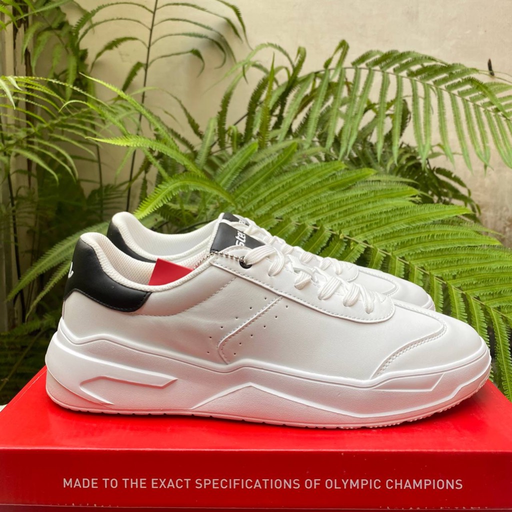 Jual SEPATU ASTEC PRIA ASTEC HUGO WHITE & BLACK WHITE SPORTY RUNNING ...