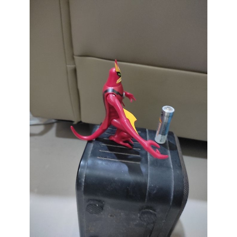 Jual figure ben 10 alien collection JETRAY original | Shopee Indonesia