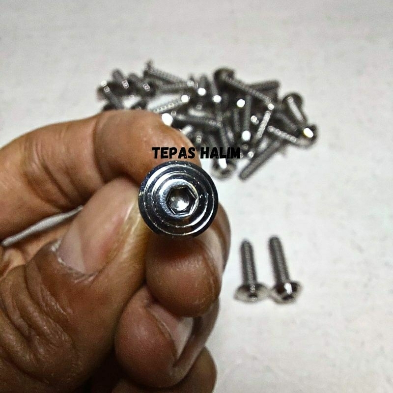 Jual Baut Titanium Baut Probolt Titanium Box Filter Udara Matic Yamaha ...