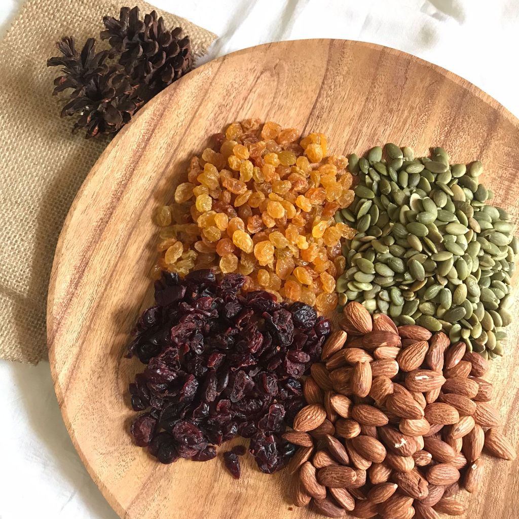 Jual Trail Mix - Roasted Almond, Golden Raisin, Dried Cranberry ...