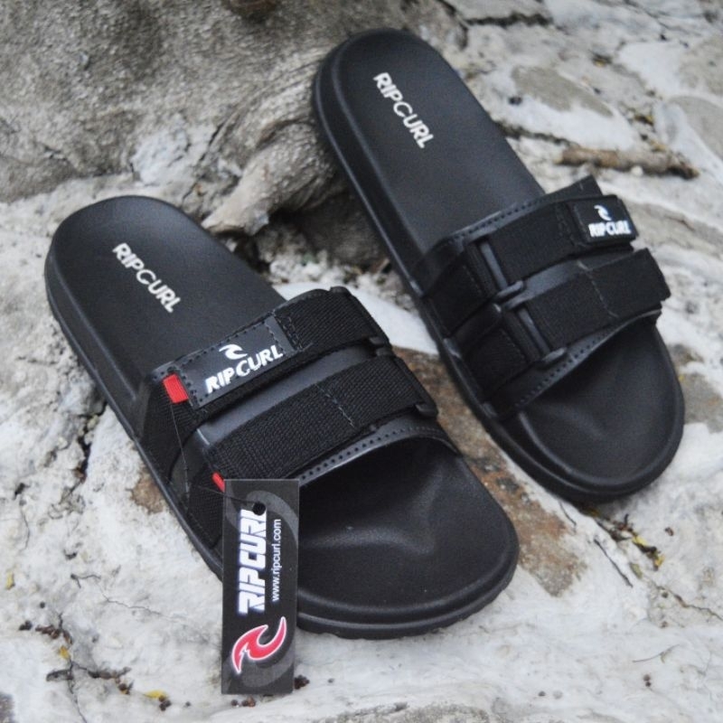 Jual Sandal Slide Selop Pria Ringan Lentur Empuk Sendal Distro kekinian ...