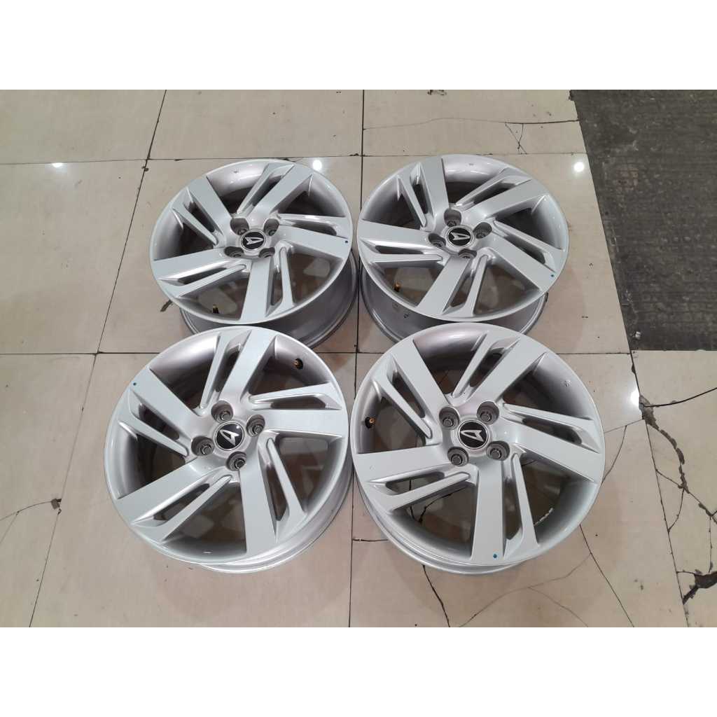 Jual Velg mobil raize ring 16x6 pcd 4x100 et 40 | Shopee Indonesia