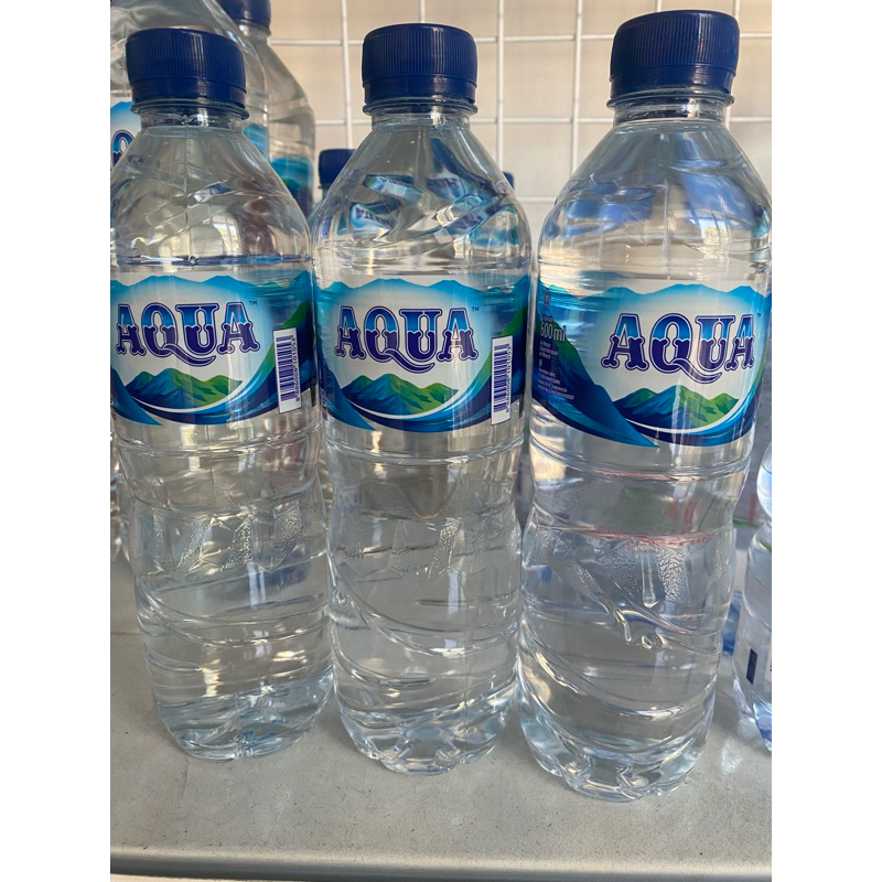 Jual AQUA AIR MINERAL BOTOL 600 ML | Shopee Indonesia