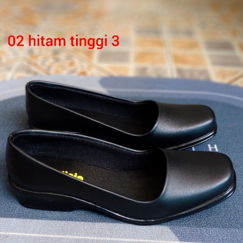 Jual Sepatu Pantofel Wanita Sepatu Pantofel Putih Wanita Kerja Formal ...
