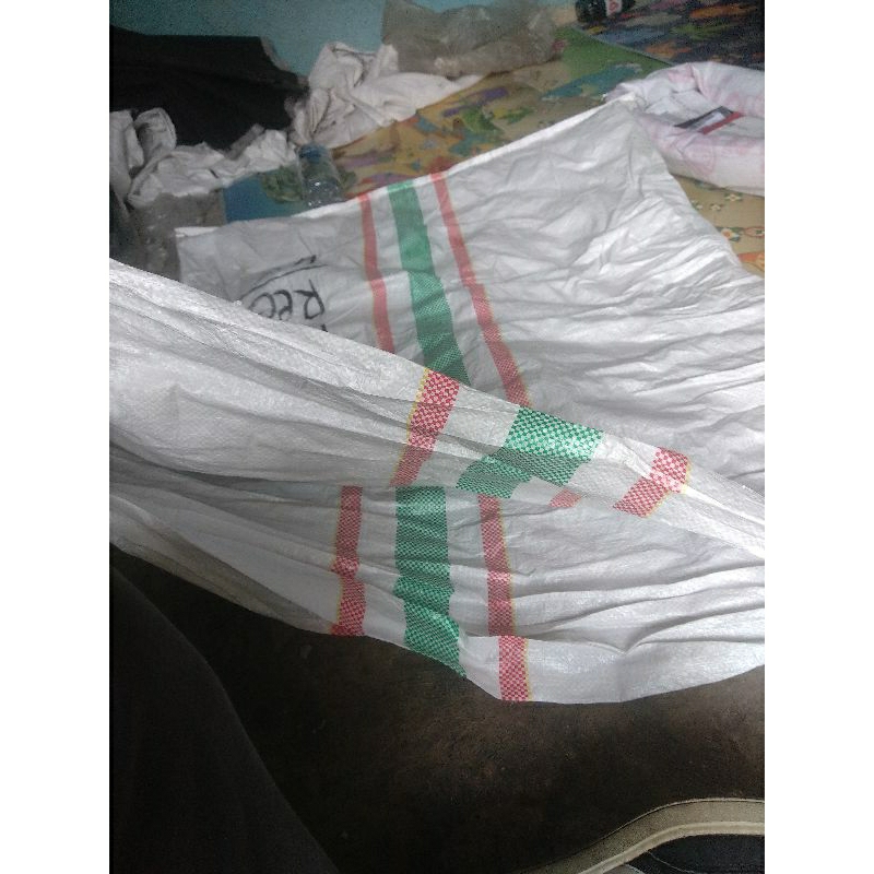 Jual KARUNG BEKAS JUMBO/BESAR , MUATAN 150 KG UP , UKURAN 90 x 130 cm ...