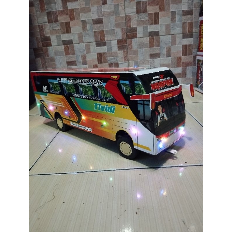 Jual mainan bus basuri telolet full lampu | Shopee Indonesia