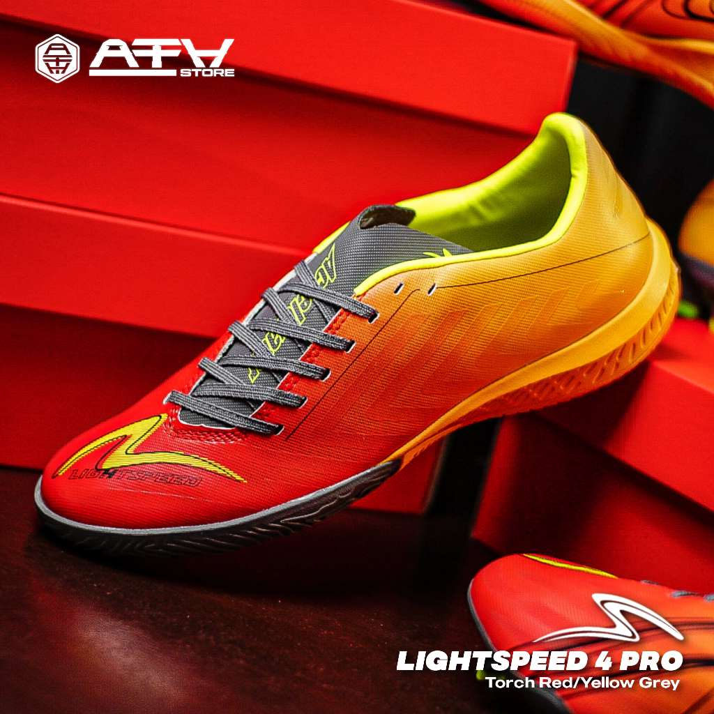 Jual Sepatu Futsal Specs Lightspeed 4 Pro IN | Shopee Indonesia