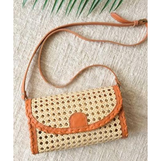 Jual PENGLIPURAN Tas dompet anyaman rotan webing kulit sapi rattan ...