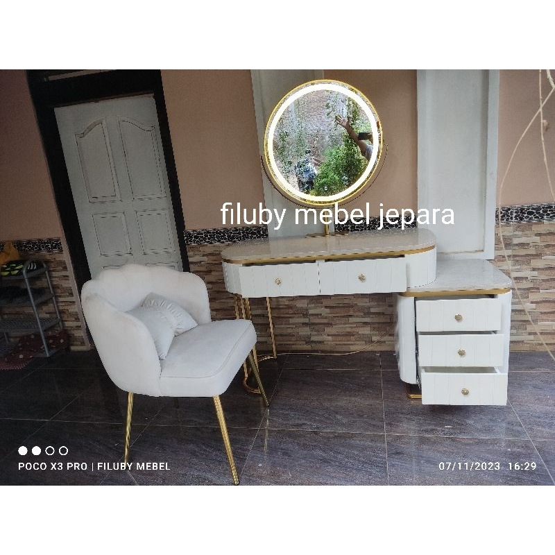 Jual MEJA RIAS MINIMALIS MODERN MARMER CREAM KACA LED | Shopee Indonesia