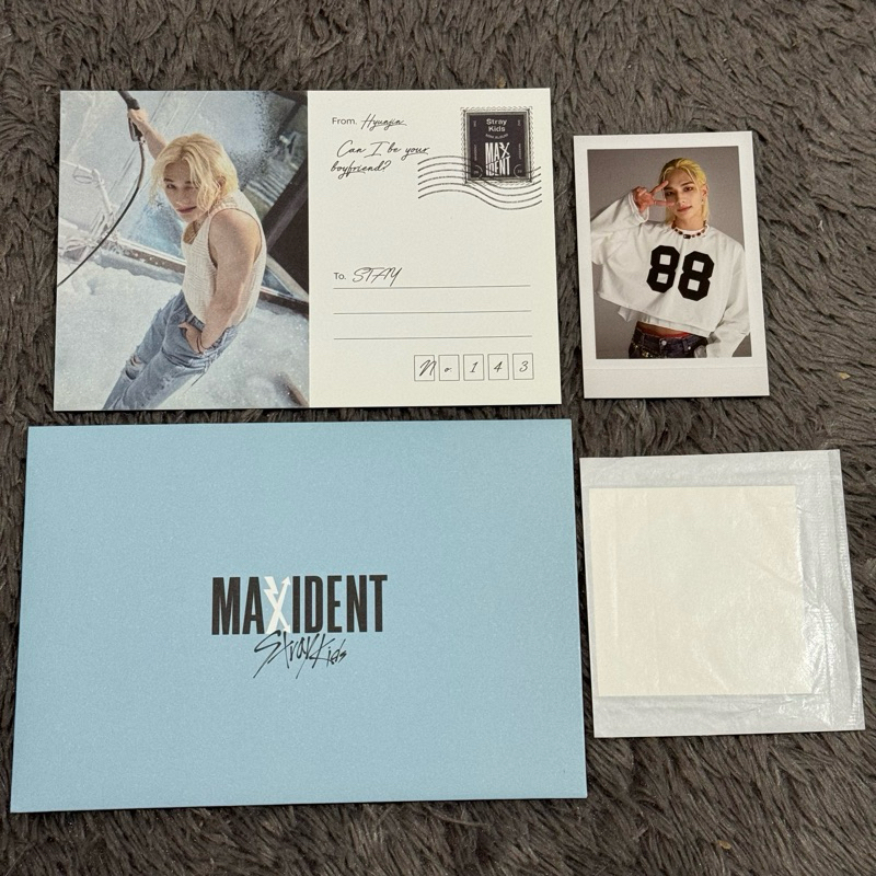 Jual STRAY KIDS MAXIDENT OFFICIAL love letter envelope pola polaroid ...
