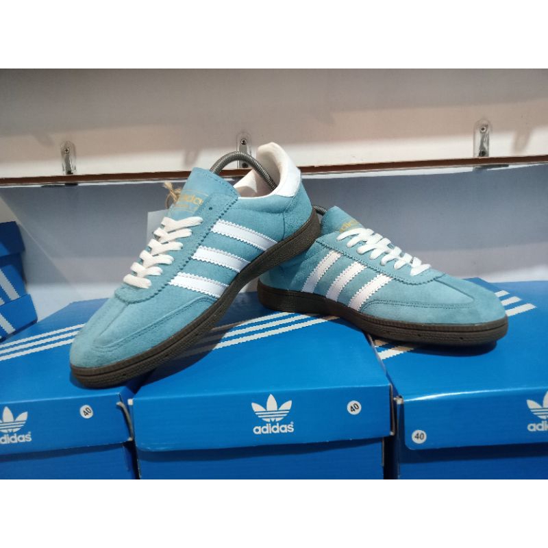 Jual ADIDAS BLUE ICE SEPATU CASUAL SEPATU PERIA SEPATU HITS SEPATU MAIN ...
