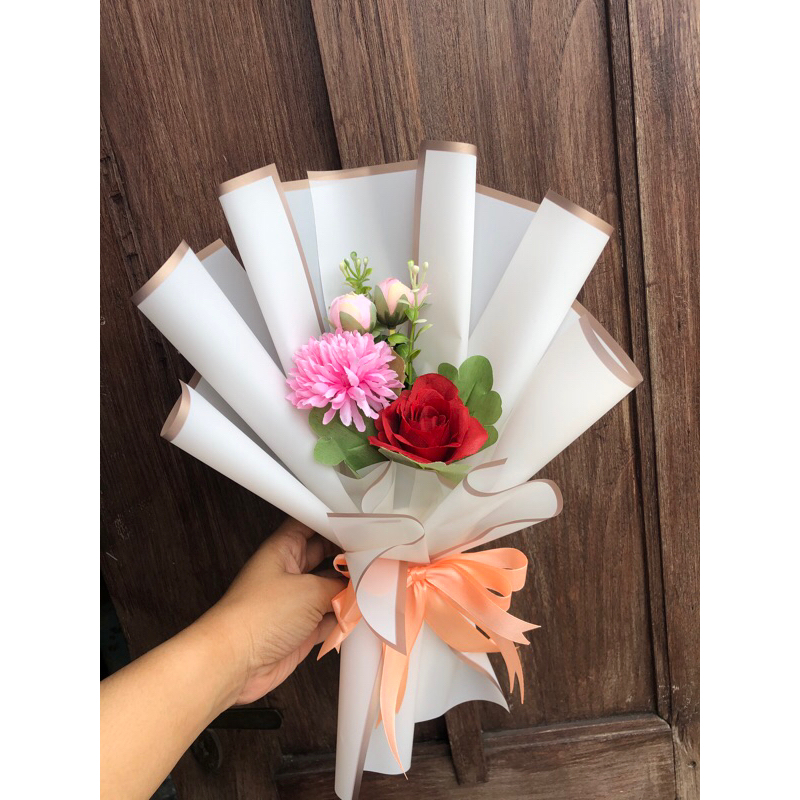 Jual [KADO WISUDA] Buket Bunga Artifical (Ukuran Kecil / Small ...