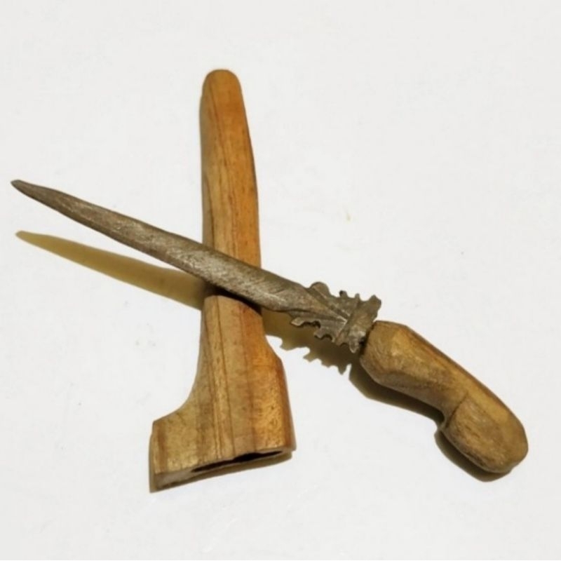 Jual keris mini omyang jimbe sepuh putut kembar | Shopee Indonesia Jual keris mini omyang jimbe sepuh putut kembar | Shopee Indonesia