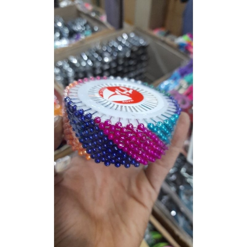 Jual ( 1 pack isi 12 lempeng ) Jarum pentul bylat mutiara hijab / Jarum ...