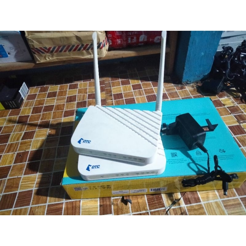Jual yotc m8-4010px gpon onu unit + adaptor | Shopee Indonesia