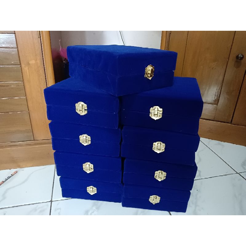 Jual Box bludru box plakat Box Costem 15x21 14x20 | Shopee Indonesia