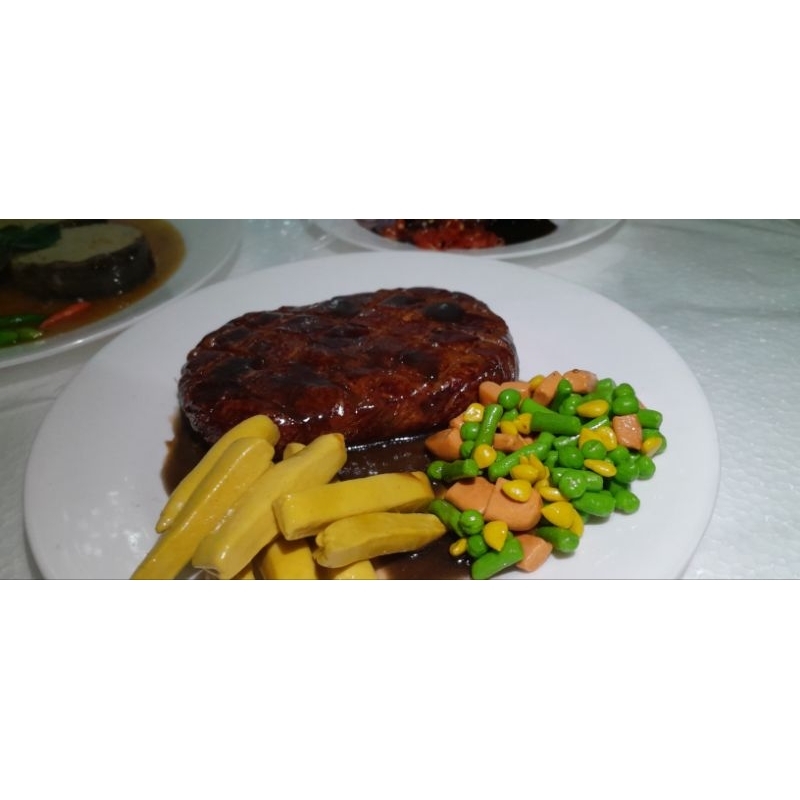 Jual replika beef steak ,fake food steak, steak pajangan | Shopee Indonesia