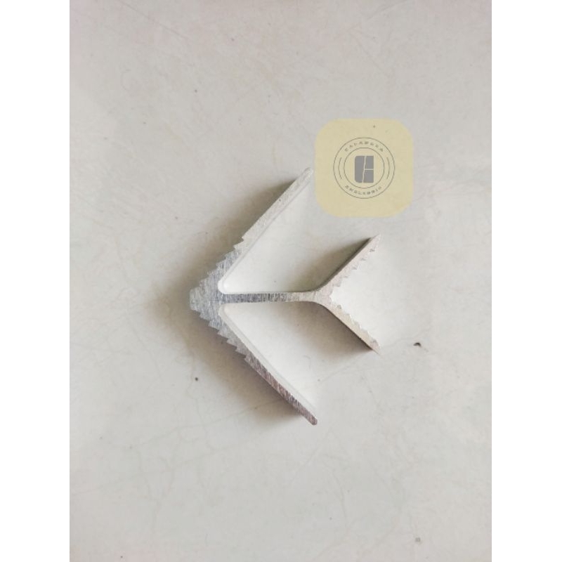 Jual SPIGOT PINTU EXPANDA ALUMINIUM/ Spigot Ikan | Shopee Indonesia