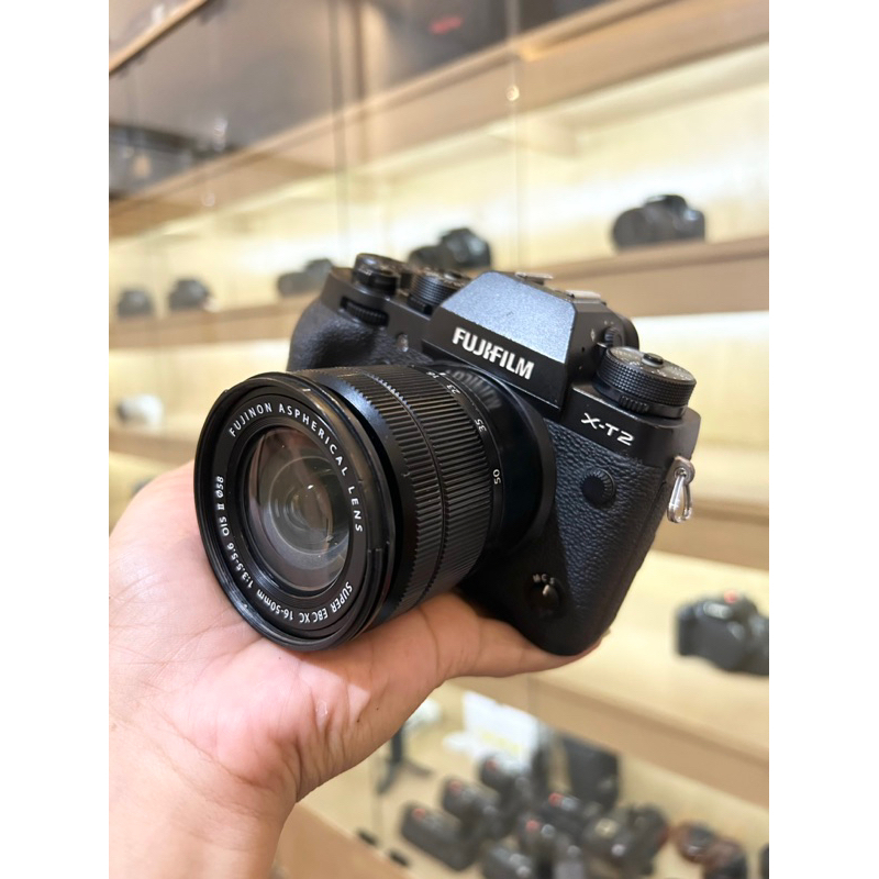 Jual FUJIFILM X-T2 BODY + LENSA 16-50MM MULUS LAYAR SENTUH TINGGAL PAKAI | Shopee Indonesia