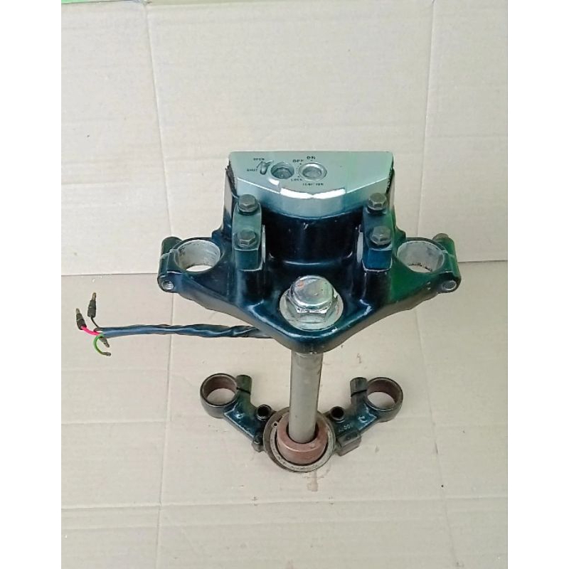 Jual T segitiga tiger revo pece original / segitiga atas bawah tiger ...