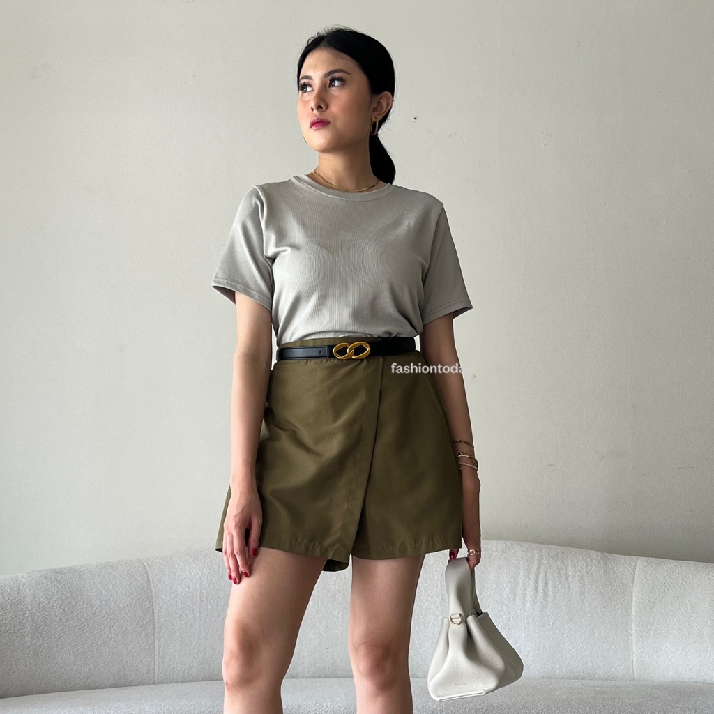 Jual Chloe Top ( Atasan premium FASHIONTODAY ) | Shopee Indonesia