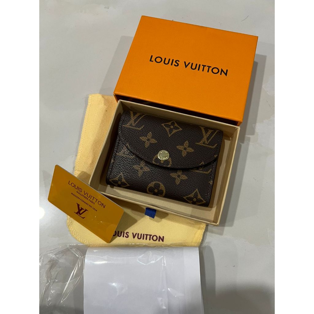 Jual L03 - Dompet LV Logo Besi Bentuk Lancip V Fashion Dompet Wanita ...