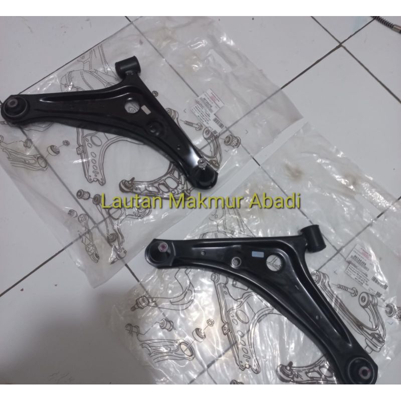 Jual LOWER ARM LOW ARM SAYAP BAWAH MITSUBISHI MIRAGE OEM QUALITY ...