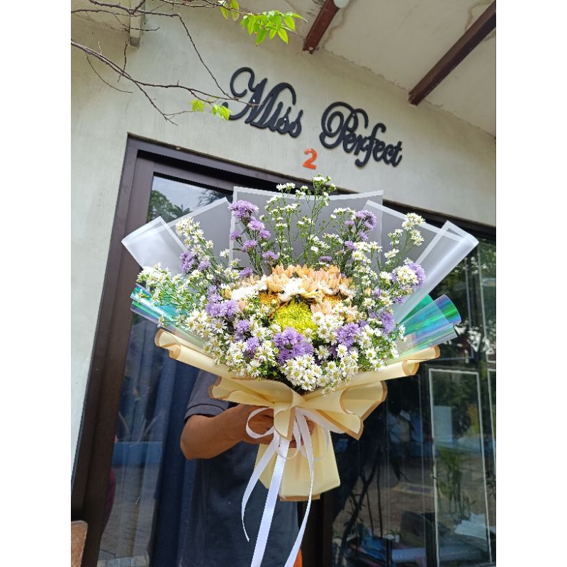 Jual buket bung asli segar fresh flower bouquet aster mix green krisan ...