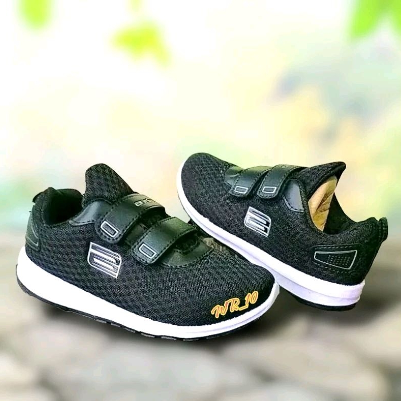 Jual SEPATU ANDO ZORA AIDA VELCRO 29-36 ORIGINAL | Shopee Indonesia