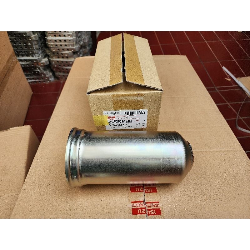 Jual Case Oil Filter Rumah Filter Oli Isuzu Elf NLR85 NLR 85 Euro 4 ...