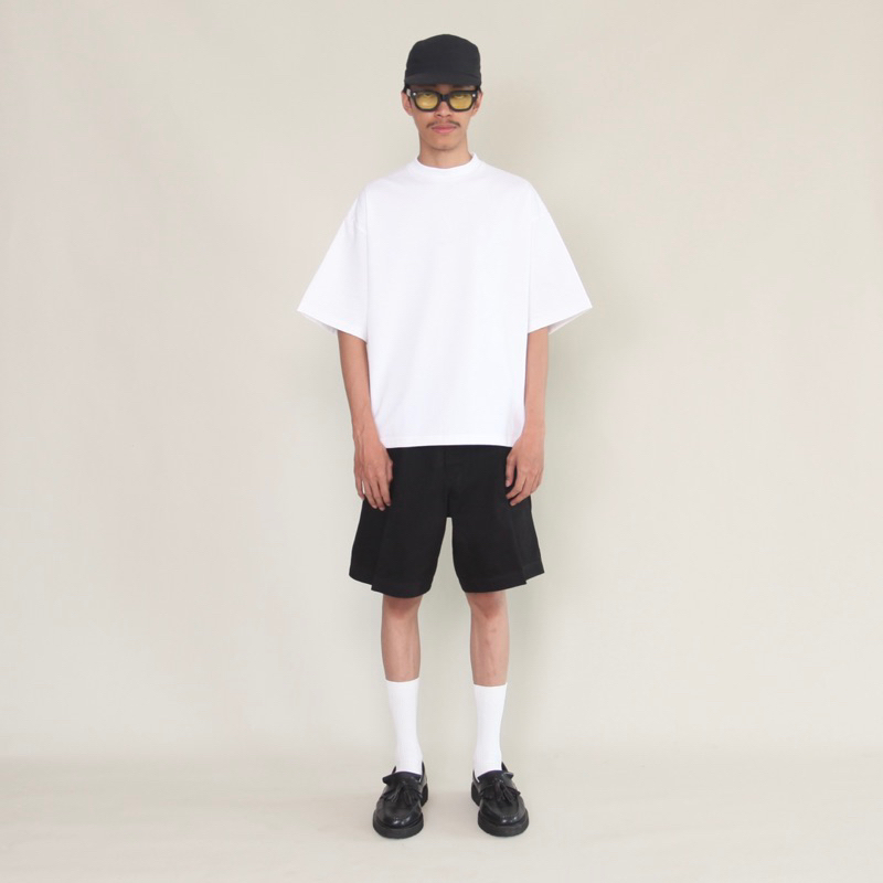 Jual Blank Tshirt Heavyweight Oversized Cropped in White 235gsm ...