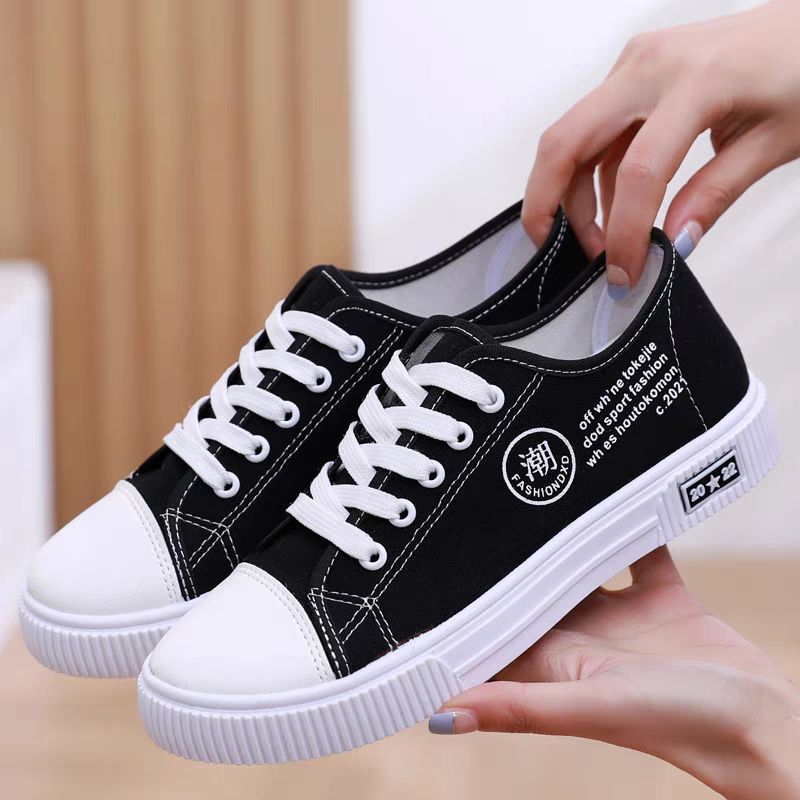 Jual SEPATU KANVAS , Supplier sepatu Classic Low Sepatu Sneakers Pendek ...